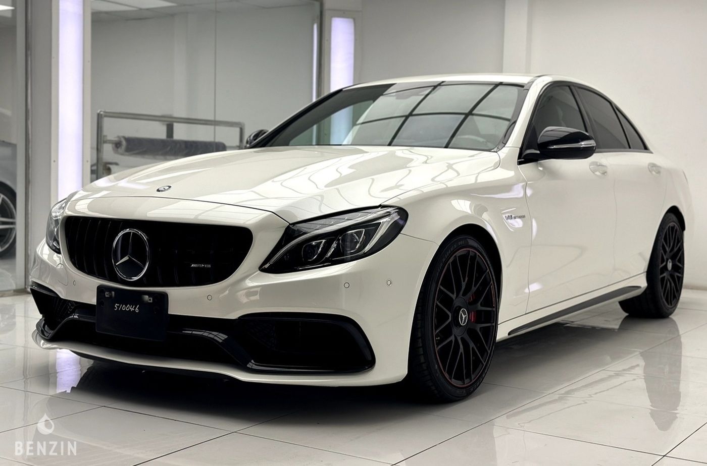 Benzin - Mercedes-Benz C63S AMG Edition 1 - 2015