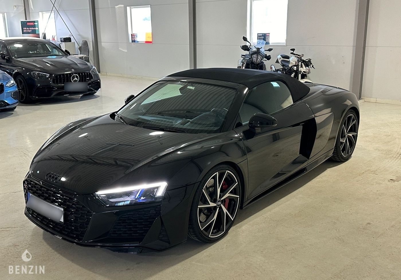 Benzin - Audi R8 V10 Spyder RWS - 2021