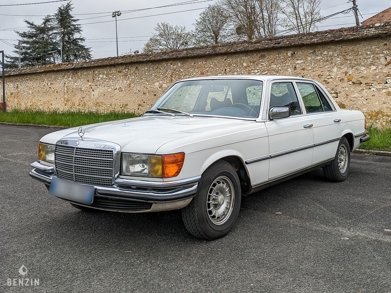 Benzin - Mercedes-Benz 280 S W116 - 1978