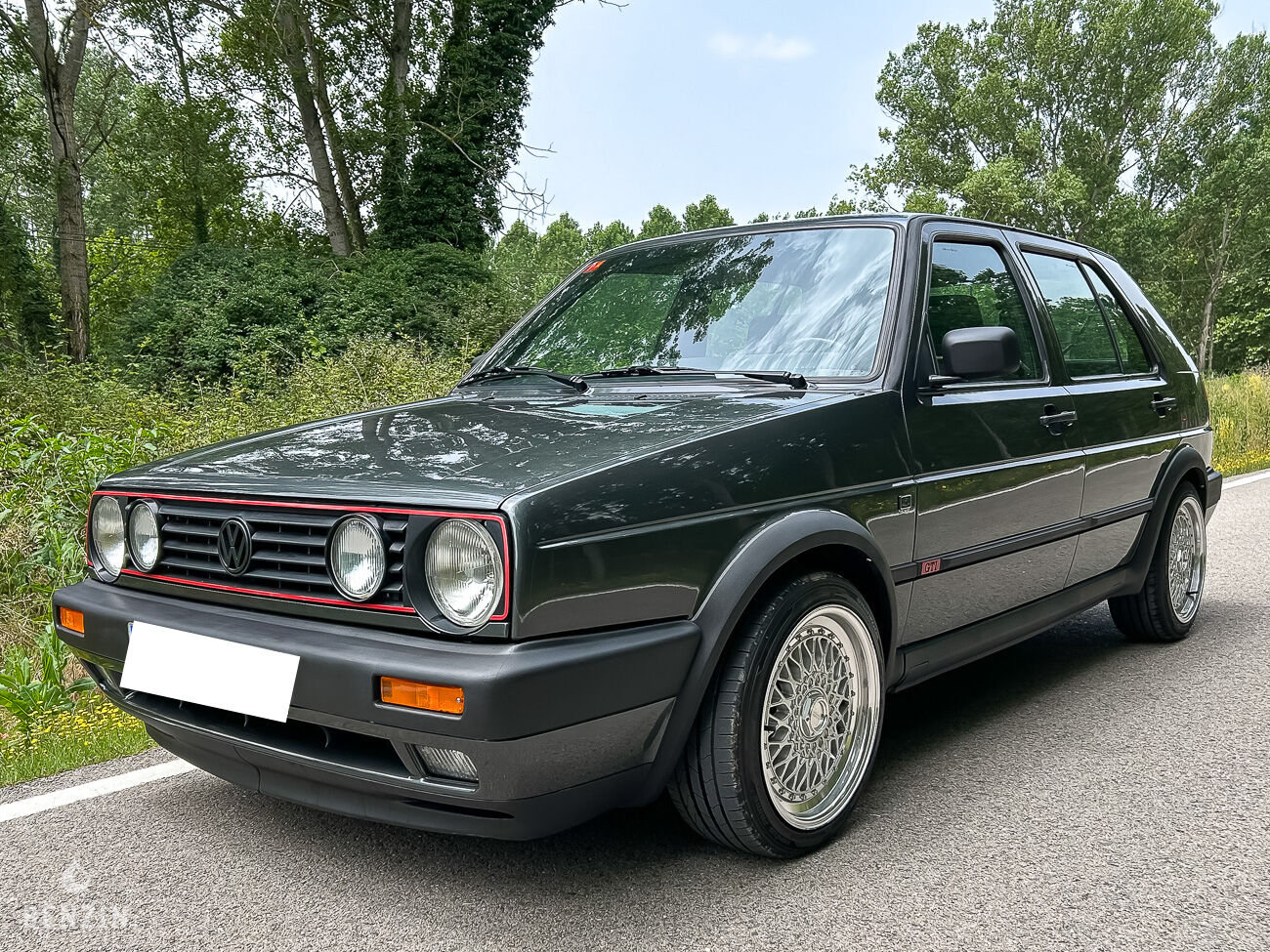 Benzin - Volkswagen Golf 2 GTI - 1990