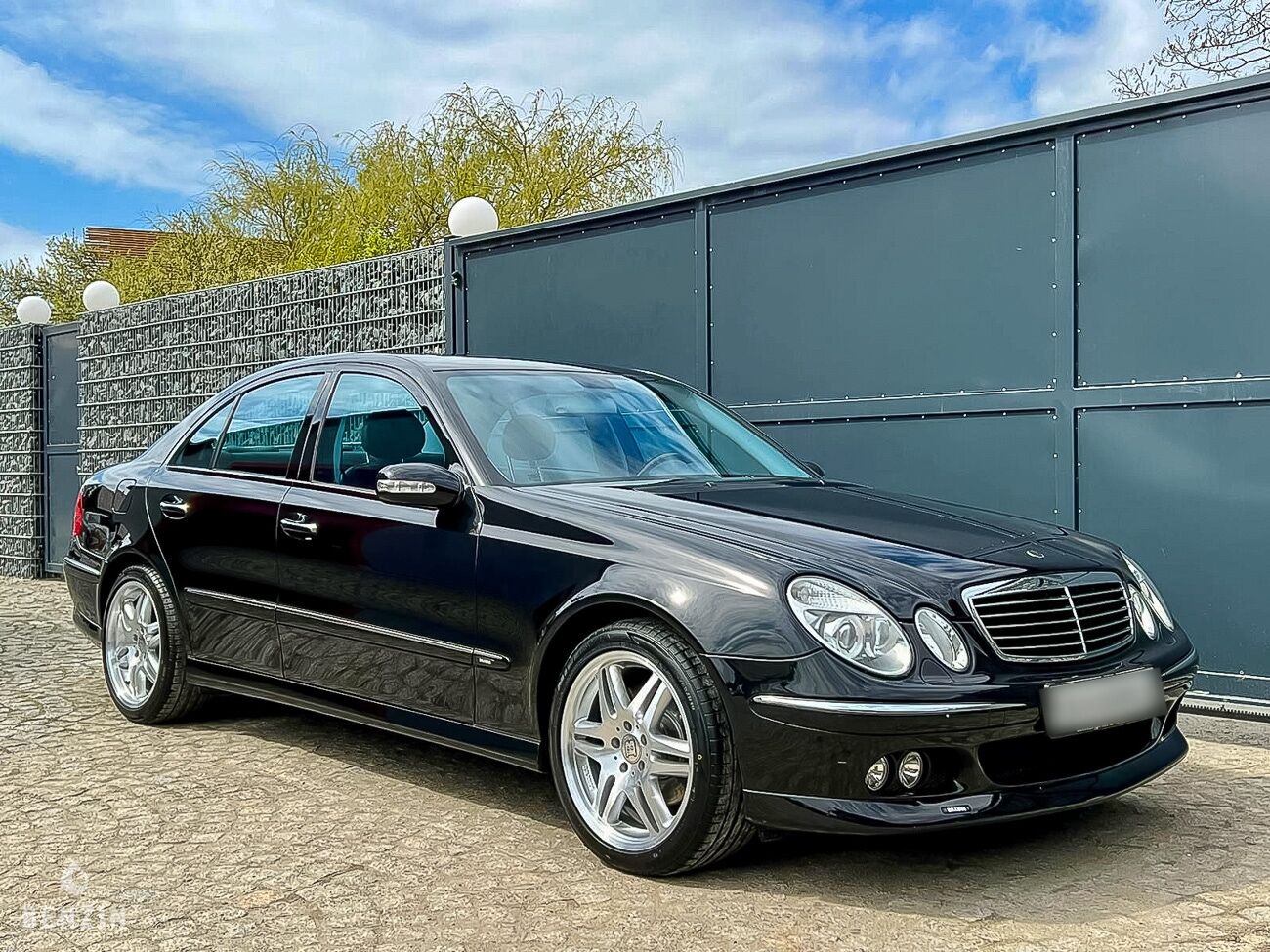 Benzin - Mercedes-Benz E500 Brabus B11 - 2004