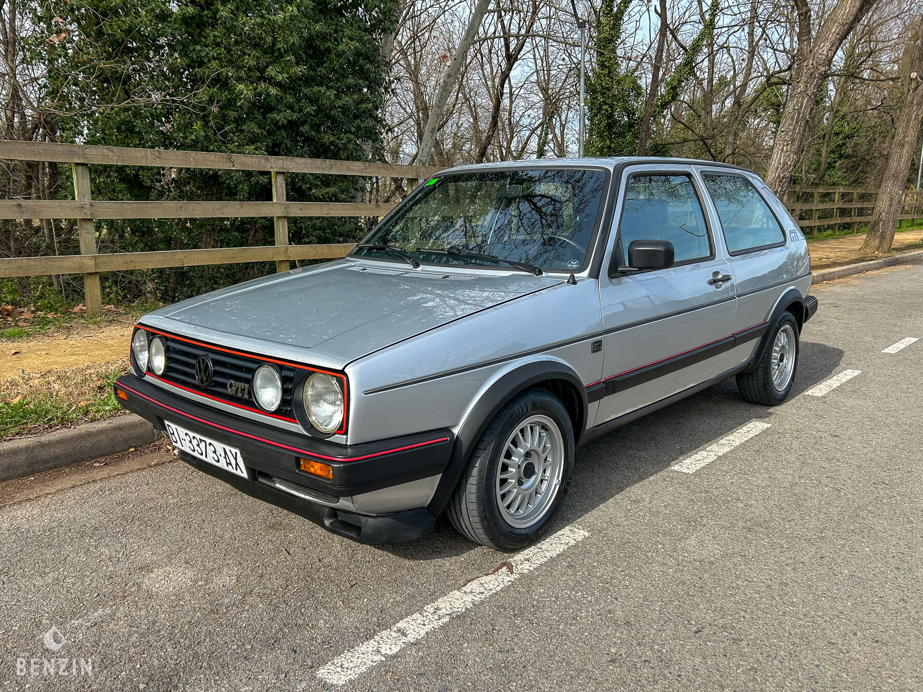 Benzin - Volkswagen Golf 2 GTI - 1988