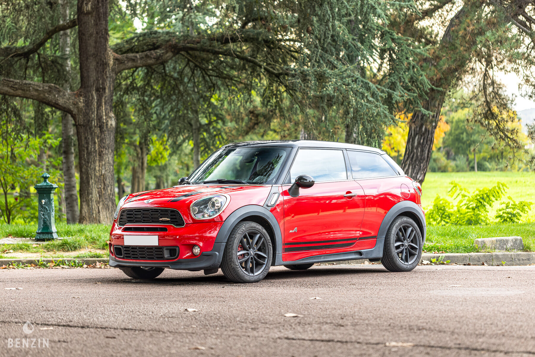 Benzin - Mini Paceman JCW - 2014