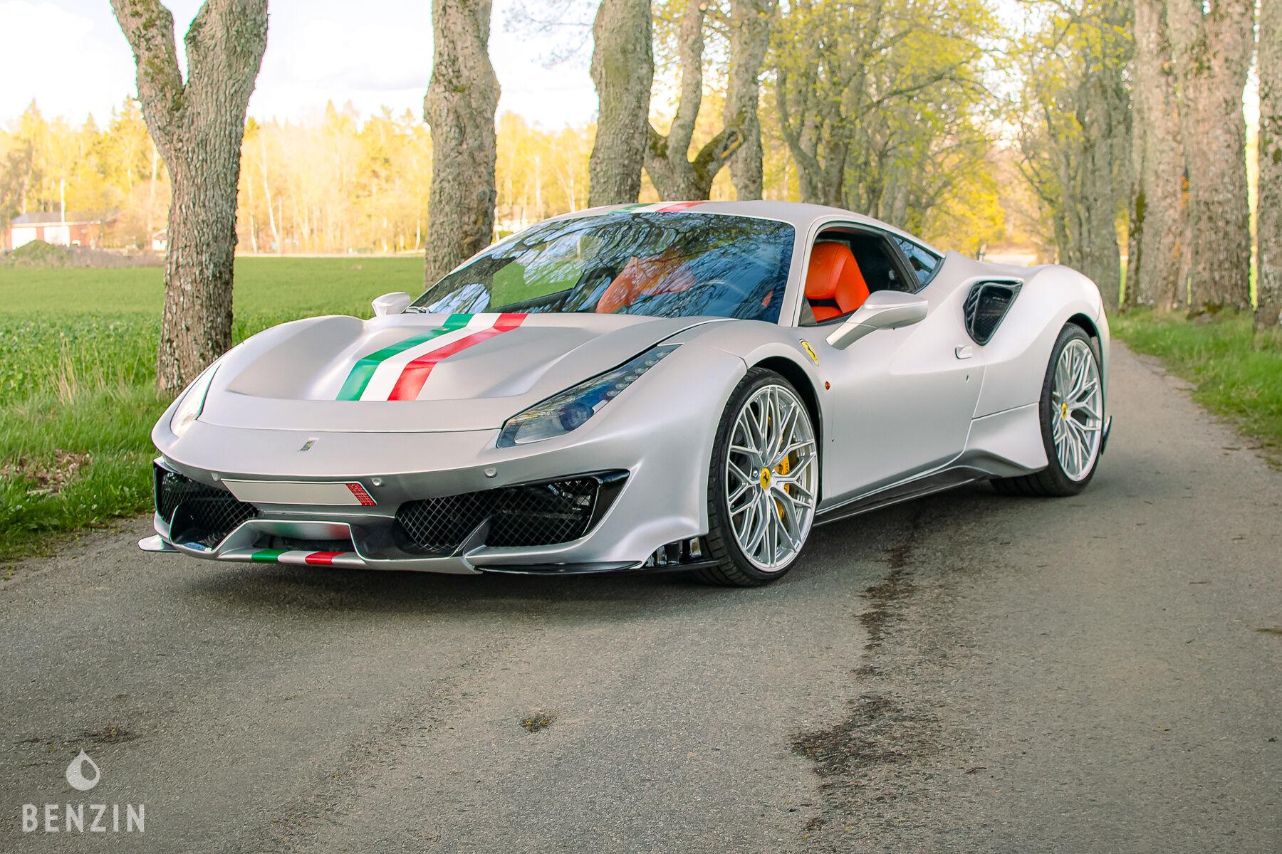 Benzin - Ferrari 488 GTB kit Pista - 2016