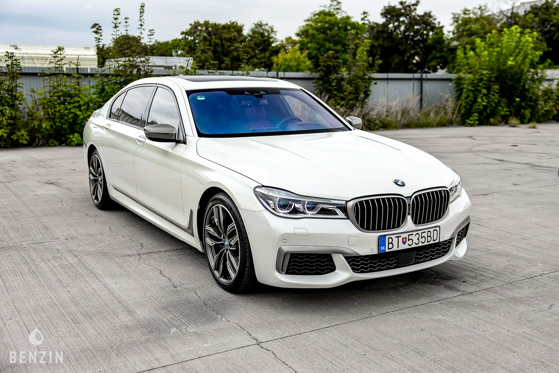 Benzin - BMW M760Li XDrive G12 - 2017